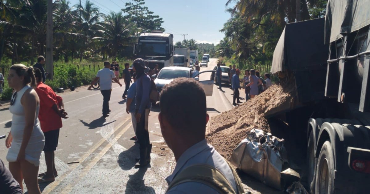Vídeo mostra momento de acidente que deixou idosa morta e dezenas de feridos, em Coruripe ...