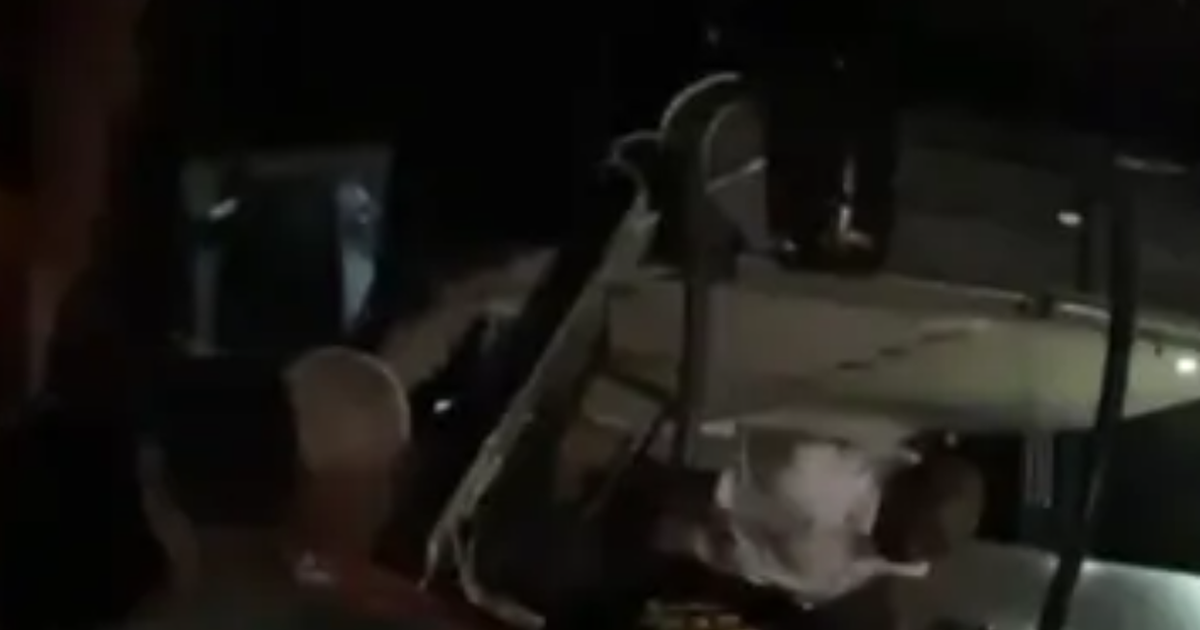 Quatro pessoas morrem após batida entre ônibus que levava banda do ...