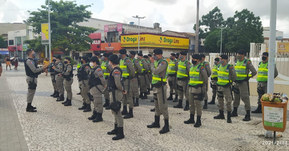Militares Do Cfap Realizam Policiamento Ostensivo No Centro De